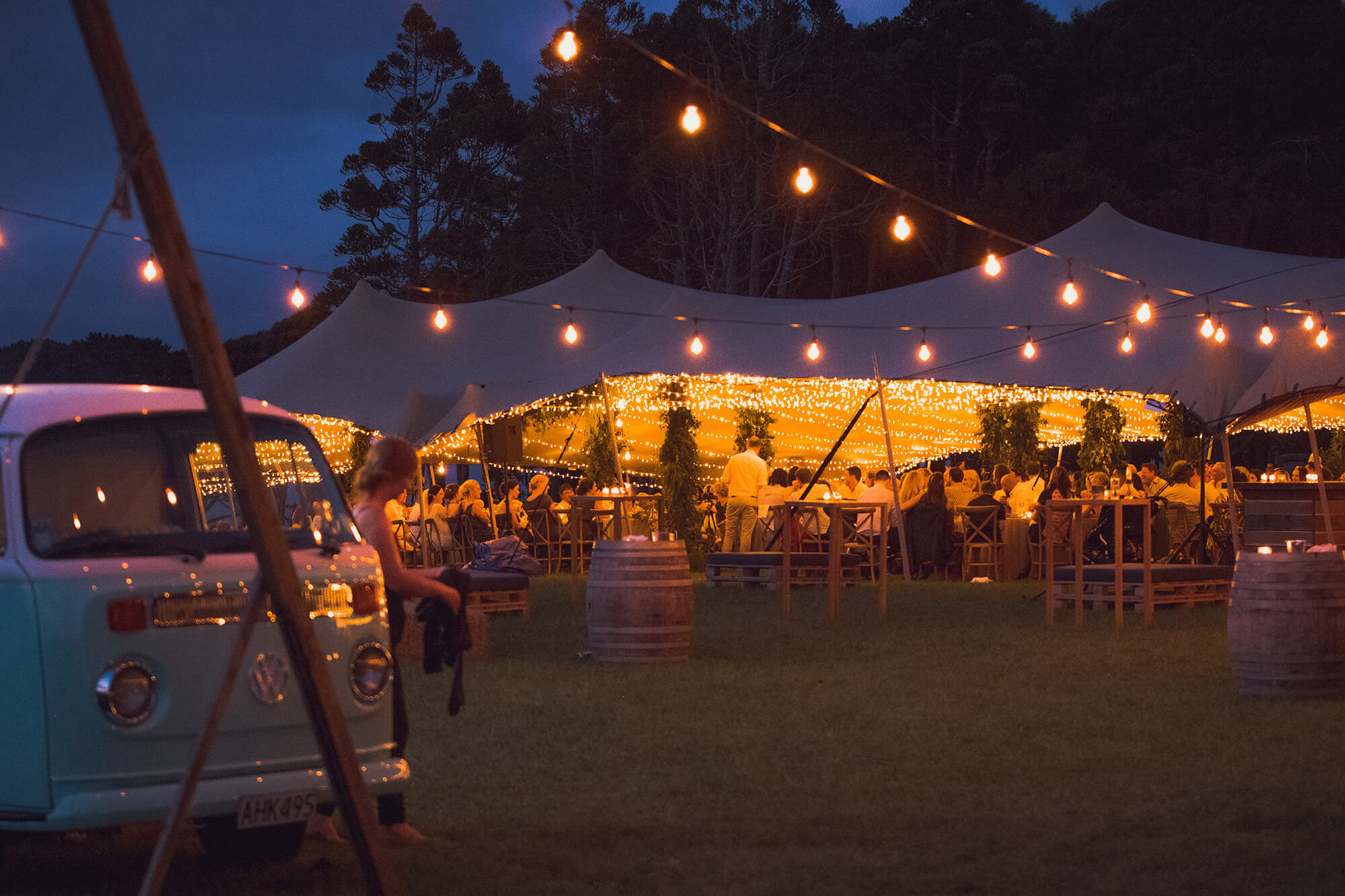 Marquee Tent lighting: LED parcans | Schupepe Tents
